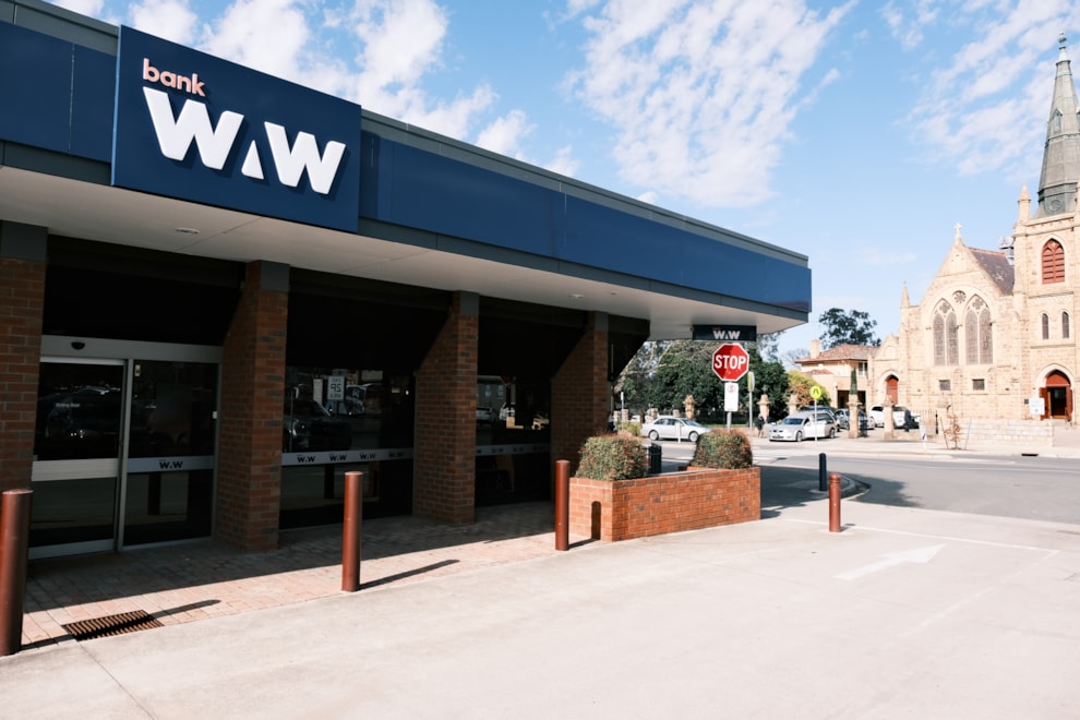 Home loans and bank accounts in Wangaratta - BankWAW
